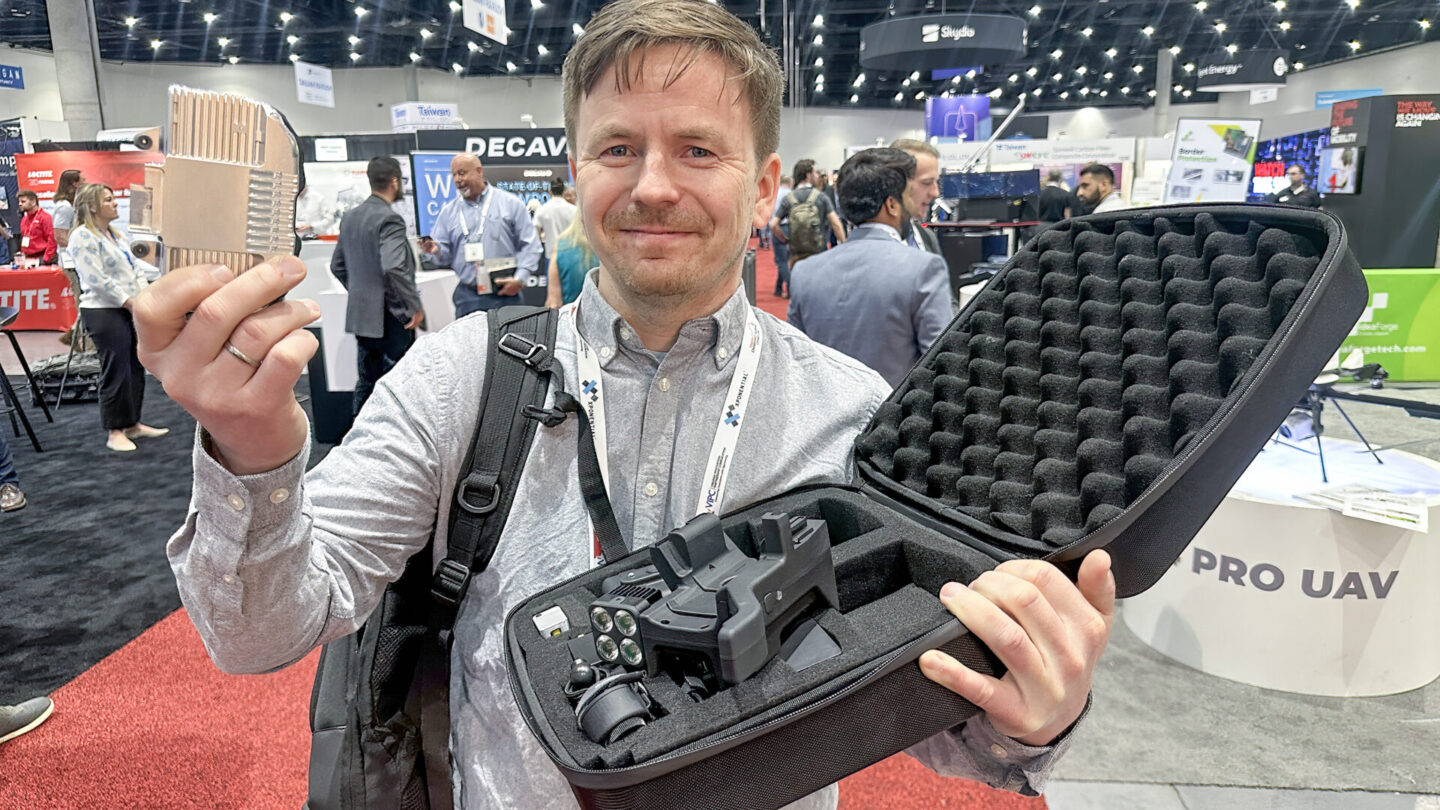 Tundra Drone flomlys for droner lyser opp USA - Dronemagasinet